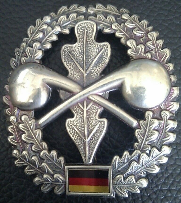 2305 German post WW2 Bundeswehr beret cap badge WMD Defence Mass Des ...