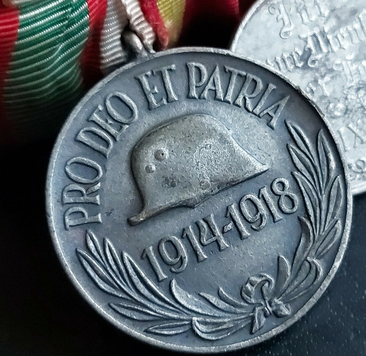 10561 German Baden post WW1 mounted medal group Baden War Medal Hono ...